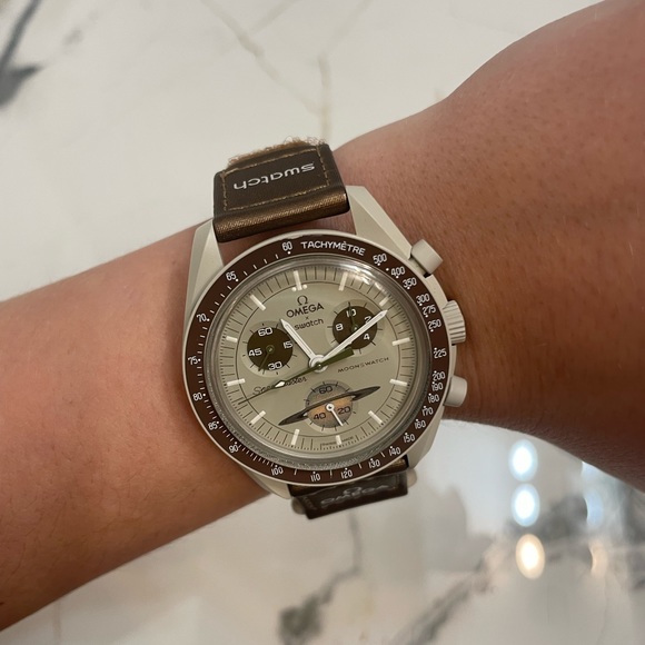 Swatch | Accessories | Mission To Saturn Bioceramic Moonswatch ...